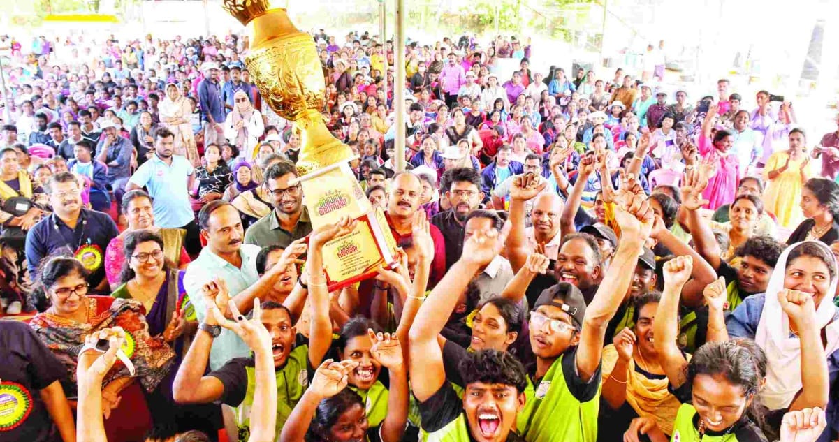 ത ദ്ദേ ശ ഓം ബു ഡ്സ്മാ ൻ നി യ മ ന ത്തി ൽ എ തി ർ പ്പ് അ റി യി ച്ച് ഗ വ ...